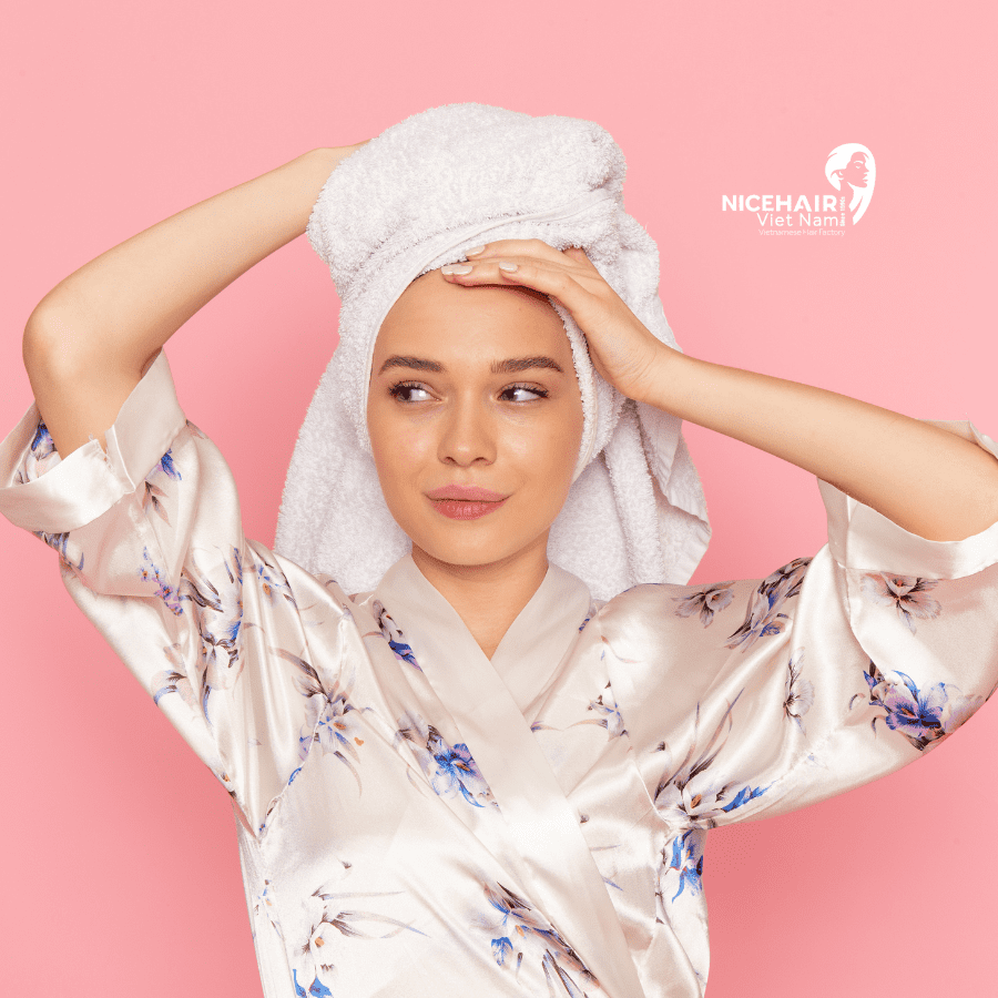 Care for Your Hair in the Summer: Essential Tips and Tricks